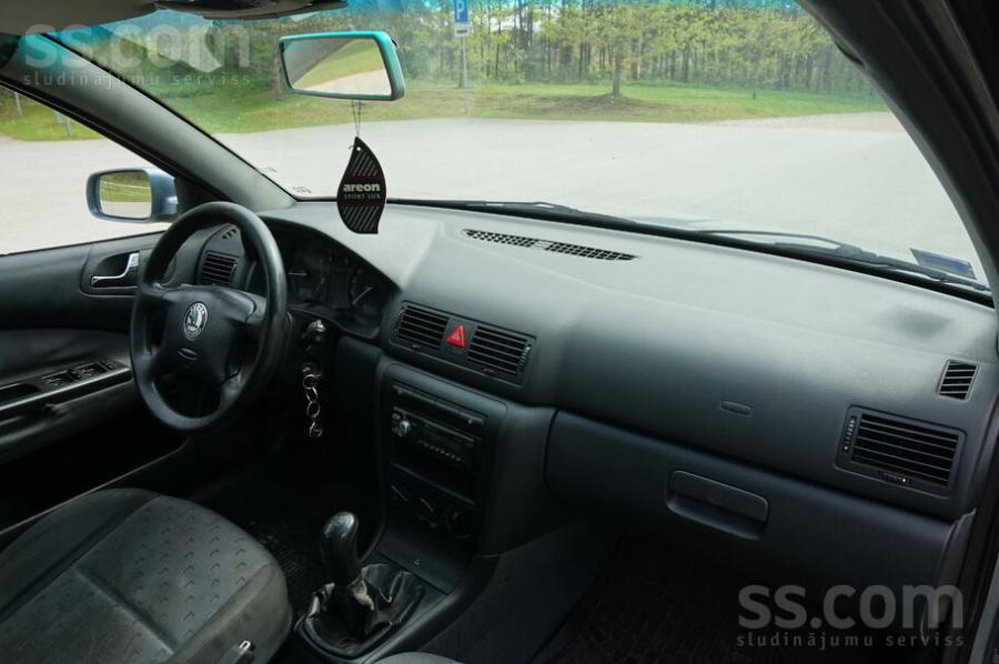 Blue Skoda Octavia 2002 in Jurmala, with an engine capacity of 1.90 L and mileage of 542 thousand km for 1995 €, photo 15 on AUTOMOTO.COM.LV