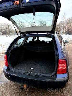 Zils Skoda Octavia 2003 Rīga, ar dzinēja tilpumu 1.90 L un nobraukumu 360 tūkst. km par 900 €, foto 5 vietnē AUTOMOTO.COM.LV