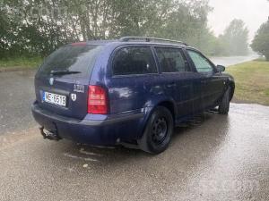 Zils Skoda Octavia 2003 Rīga, ar dzinēja tilpumu 1.90 L un nobraukumu 367 tūkst. km par 1500 €, foto 5 vietnē AUTOMOTO.COM.LV