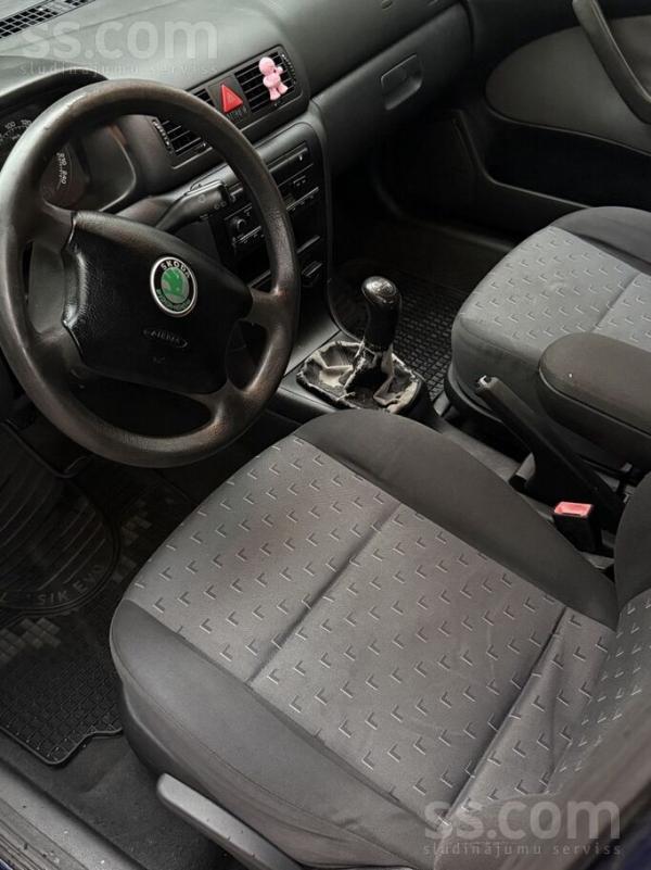 Zils Skoda Octavia 2003 Rīga, ar dzinēja tilpumu 1.90 L un nobraukumu 367 tūkst. km par 1500 €, foto 6 vietnē AUTOMOTO.COM.LV