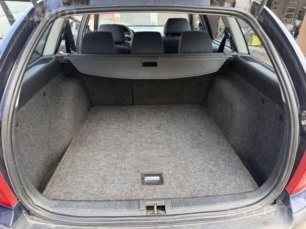 Zils Skoda Octavia 2003 Rīga, ar dzinēja tilpumu 1.90 L un nobraukumu 367 tūkst. km par 1500 €, foto 10 vietnē AUTOMOTO.COM.LV