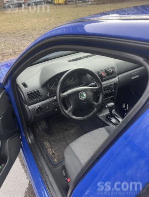 Zils Skoda Octavia 2003 Rīga, ar dzinēja tilpumu 1.90 L un nobraukumu 334 tūkst. km par 1200 €, foto 3 vietnē AUTOMOTO.COM.LV