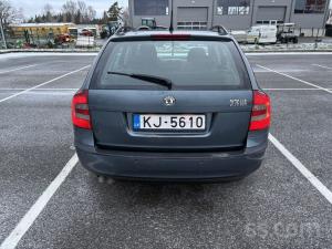 Blue Skoda Octavia 2005 in Valmiera, with an engine capacity of 2.00 L and mileage of 438 thousand km for 1995 €, photo 5 on AUTOMOTO.COM.LV