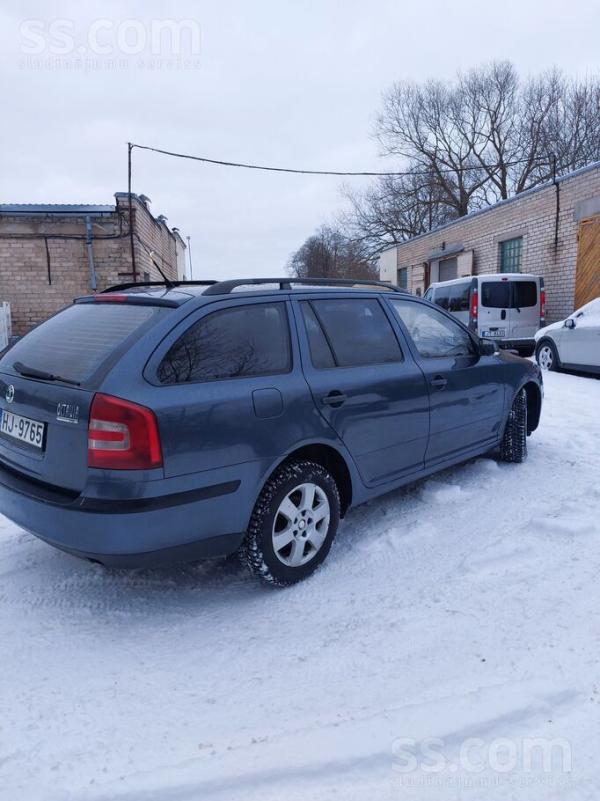 Blue Skoda Octavia 2006 in Liepaja, with an engine capacity of 1.90 L and mileage of 290 thousand km for 500 €, photo 2 on AUTOMOTO.COM.LV