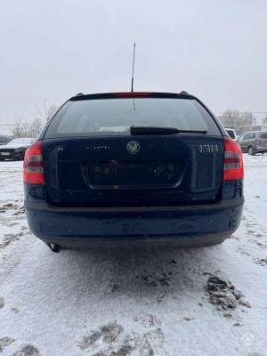 Blue Skoda Octavia 2007 in Kaunas, with an engine capacity of 1.60 L and mileage of 351 thousand km for 1500 €, photo 4 on AUTOMOTO.COM.LV