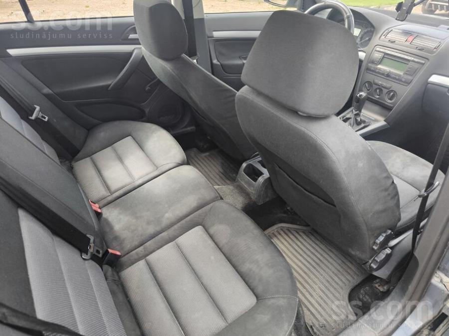 Zils Skoda Octavia 2007 Rīga, ar dzinēja tilpumu 1.90 L un nobraukumu 318 tūkst. km par 1400 €, foto 8 vietnē AUTOMOTO.COM.LV