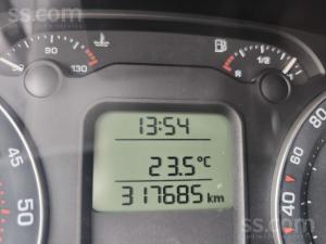 Zils Skoda Octavia 2007 Rīga, ar dzinēja tilpumu 1.90 L un nobraukumu 318 tūkst. km par 1400 €, foto 9 vietnē AUTOMOTO.COM.LV