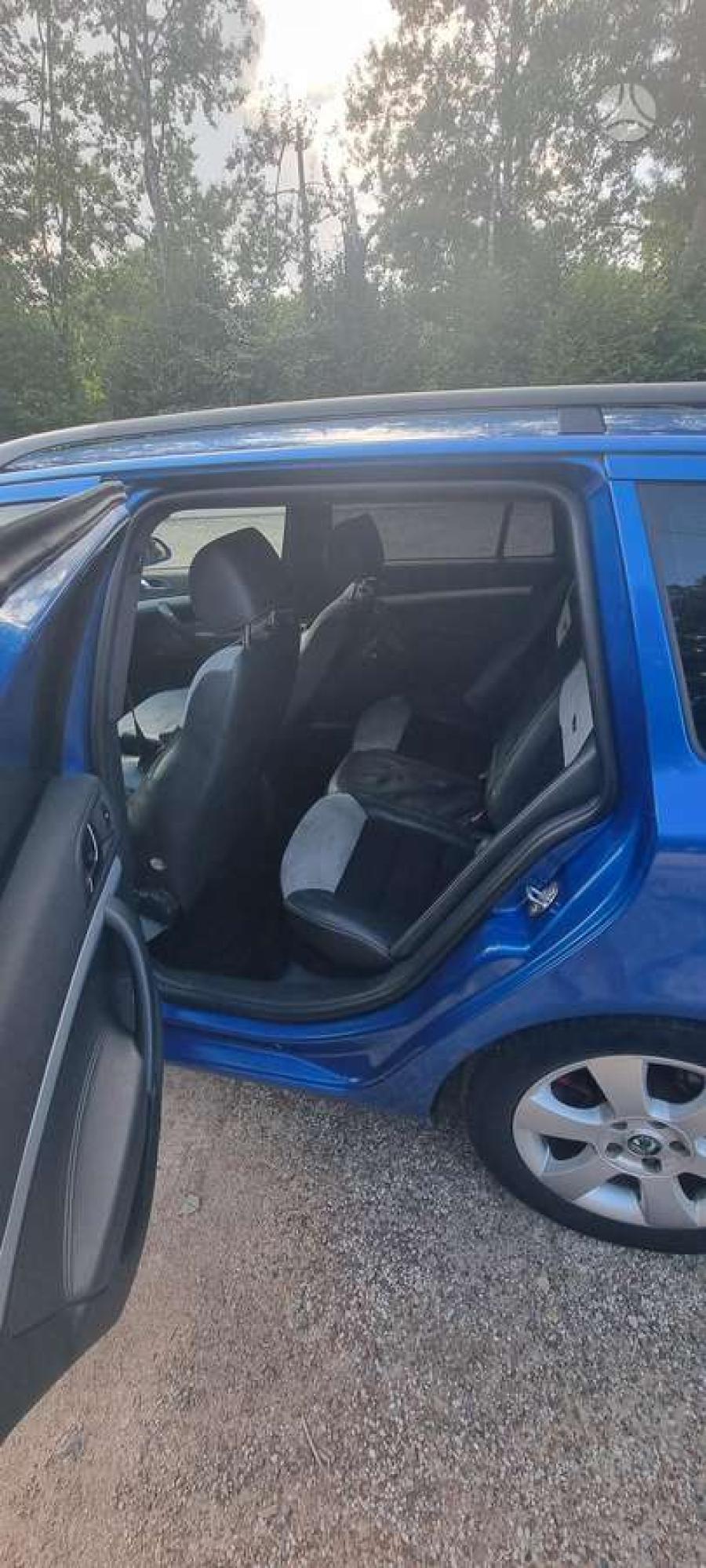 Zils Skoda Octavia 2007 Viļņa, ar dzinēja tilpumu 1.97 L un nobraukumu 406 tūkst. km par 3000 €, foto 16 vietnē AUTOMOTO.COM.LV