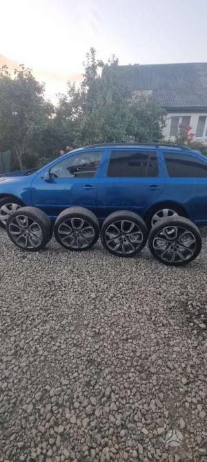 Zils Skoda Octavia 2007 Viļņa, ar dzinēja tilpumu 1.97 L un nobraukumu 406 tūkst. km par 3000 €, foto 45 vietnē AUTOMOTO.COM.LV