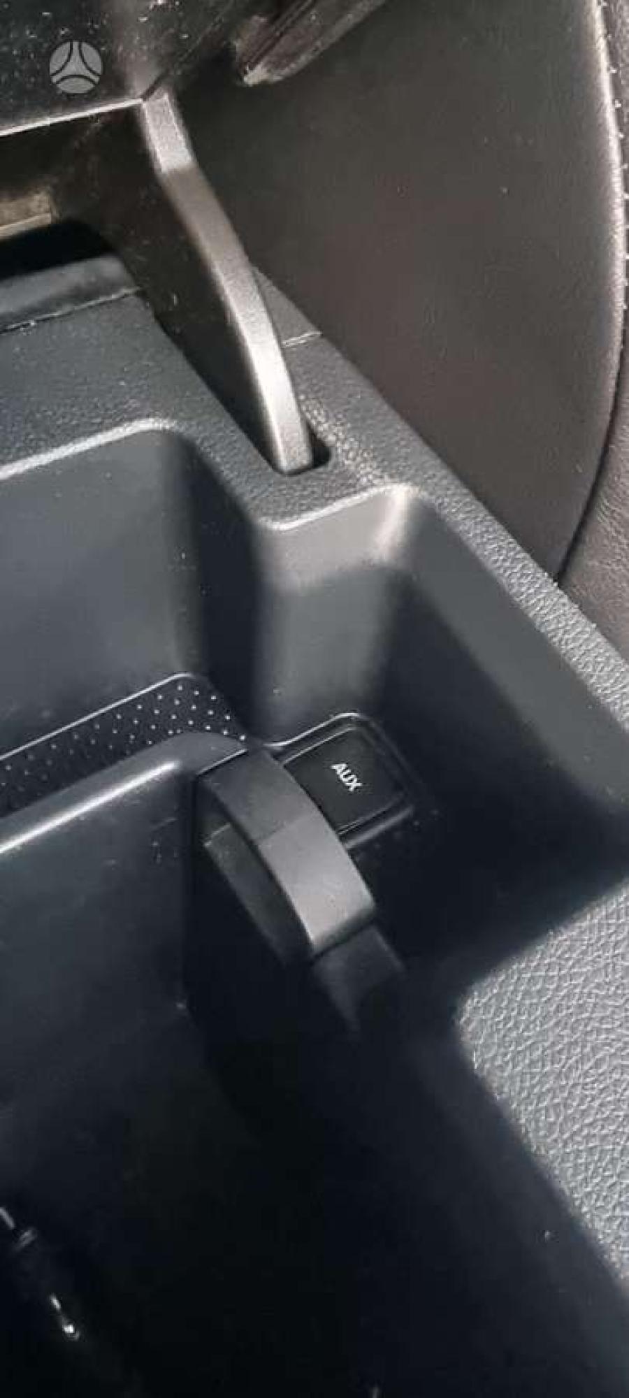 Zils Skoda Octavia 2007 Viļņa, ar dzinēja tilpumu 1.97 L un nobraukumu 406 tūkst. km par 3000 €, foto 47 vietnē AUTOMOTO.COM.LV