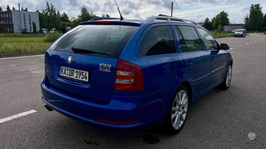 Zils Skoda Octavia 2007 Telšiai, ar dzinēja tilpumu 1.97 L un nobraukumu 190 tūkst. km par 2700 €, foto 5 vietnē AUTOMOTO.COM.LV