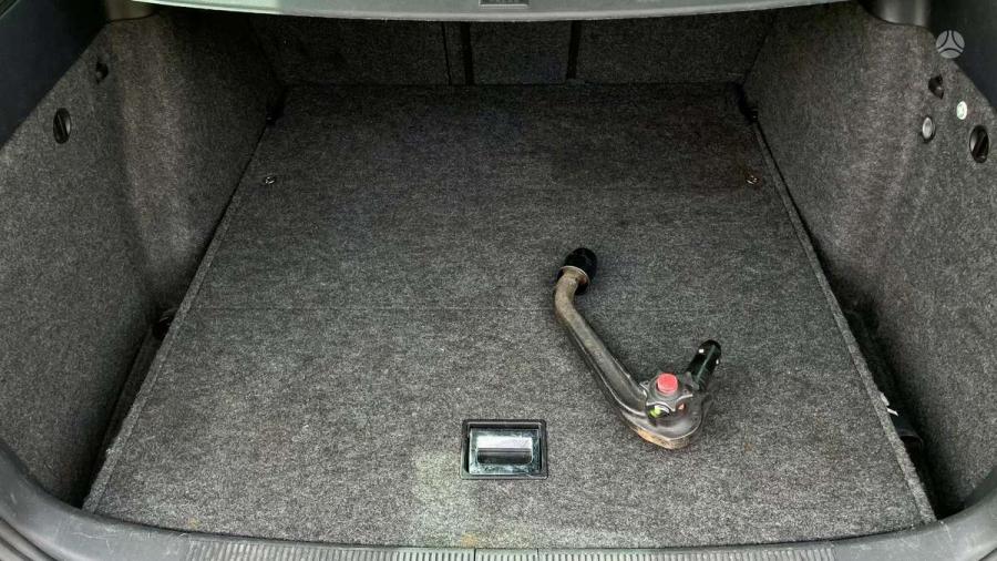 Zils Skoda Octavia 2007 Telšiai, ar dzinēja tilpumu 1.97 L un nobraukumu 190 tūkst. km par 2700 €, foto 19 vietnē AUTOMOTO.COM.LV