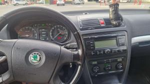 Blue Skoda Octavia 2008 in Vilnius, with an engine capacity of 1.90 L and mileage of 409 thousand km for 1800 €, photo 12 on AUTOMOTO.COM.LV