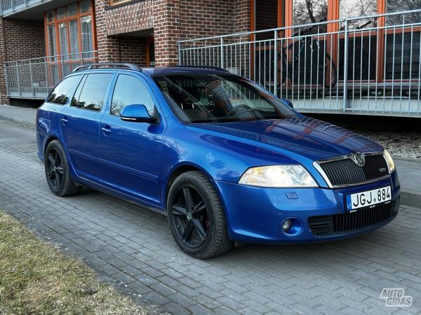 Zils Skoda Octavia 2009 Viļņa, ar dzinēja tilpumu 2.00 L un nobraukumu 420 tūkst. km par 1900 €, foto 3 vietnē AUTOMOTO.COM.LV
