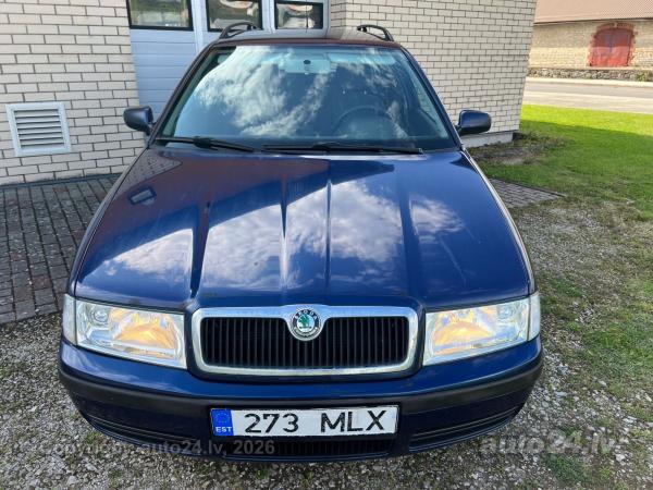 Zils Skoda Octavia 2009 Paide, ar dzinēja tilpumu 1.90 L un nobraukumu 377 tūkst. km par 2599 €, foto 5 vietnē AUTOMOTO.COM.LV