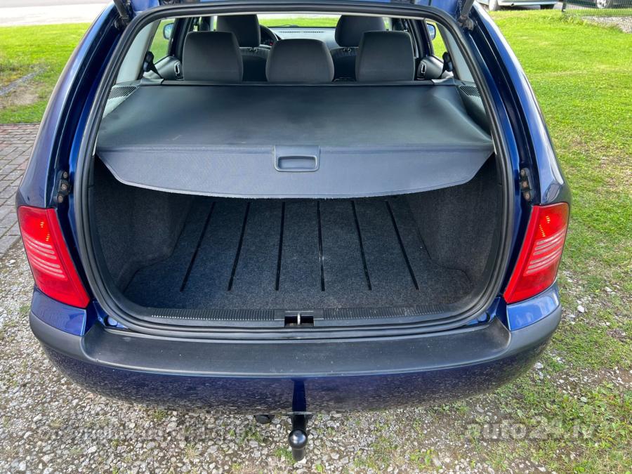 Blue Skoda Octavia 2009 in Paide, with an engine capacity of 1.90 L and mileage of 377 thousand km for 2599 €, photo 19 on AUTOMOTO.COM.LV
