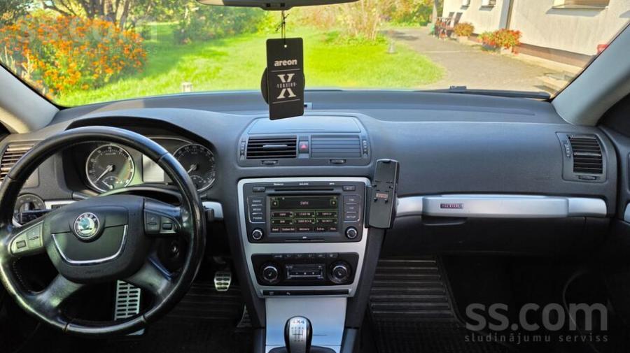 Zils Skoda Octavia 2009 Rīga, ar dzinēja tilpumu 1.80 L un nobraukumu 298 tūkst. km par 1650 €, foto 8 vietnē AUTOMOTO.COM.LV