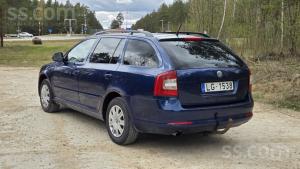 Синий Шкода Октавия 2010 в Екабпилс, объемом двигателя 1.60 л и пробегом 373 тыс. км за 1690 €, фото 6 на AUTOMOTO.COM.LV