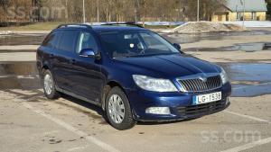Синий Шкода Октавия 2010 в Екабпилс, объемом двигателя 1.60 л и пробегом 372 тыс. км за 1750 €, фото  на AUTOMOTO.COM.LV