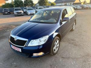 Zils Skoda Octavia 2010 Kauņa, ar dzinēja tilpumu 1.90 L un nobraukumu 271 tūkst. km par 2650 €, foto  vietnē AUTOMOTO.COM.LV