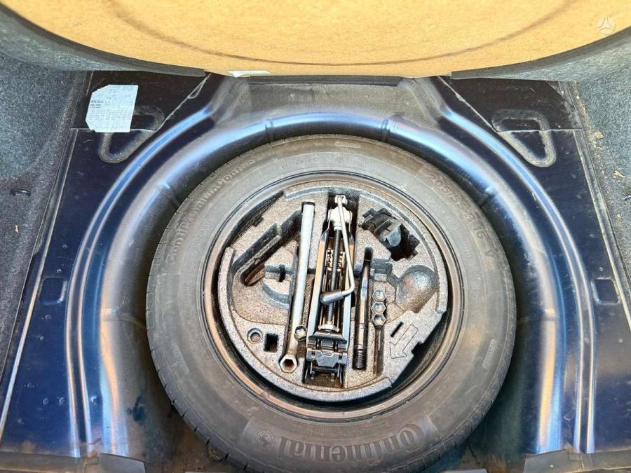 Zils Skoda Octavia 2010 Kauņa, ar dzinēja tilpumu 1.90 L un nobraukumu 271 tūkst. km par 2650 €, foto 13 vietnē AUTOMOTO.COM.LV