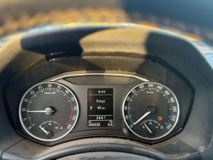 Zils Skoda Octavia 2010 Kauņa, ar dzinēja tilpumu 1.90 L un nobraukumu 271 tūkst. km par 2650 €, foto 19 vietnē AUTOMOTO.COM.LV