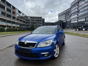 Blue Skoda Octavia 2010 in Vilnius, with an engine capacity of 2.00 L and mileage of 319 thousand km for 4500 €, photo  on AUTOMOTO.COM.LV