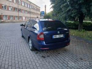 Zils Skoda Octavia 2010 Ogre, ar dzinēja tilpumu 2.00 L un nobraukumu 228 tūkst. km par 2790 €, foto 4 vietnē AUTOMOTO.COM.LV