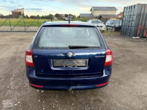 Blue Skoda Octavia 2010 in Kaunas, with an engine capacity of 1.90 L and mileage of 274 thousand km for 2499 €, photo 7 on AUTOMOTO.COM.LV
