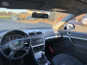 Blue Skoda Octavia 2010 in Kaunas, with an engine capacity of 1.90 L and mileage of 274 thousand km for 2499 €, photo 15 on AUTOMOTO.COM.LV