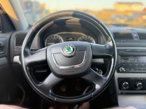 Blue Skoda Octavia 2010 in Kaunas, with an engine capacity of 1.90 L and mileage of 274 thousand km for 2499 €, photo 16 on AUTOMOTO.COM.LV