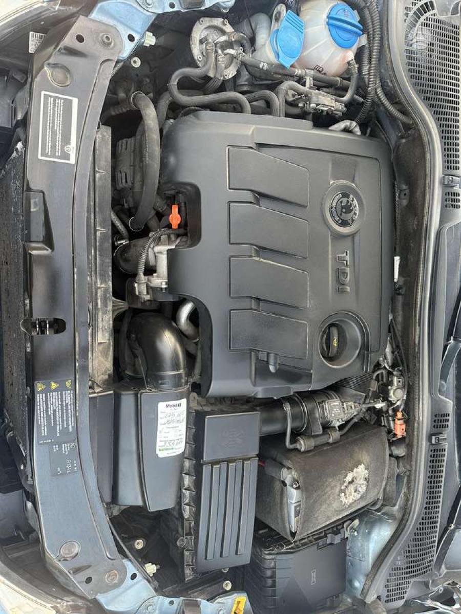 Синий Шкода Октавия 2010 в Шяуляй, объемом двигателя 1.60 л и пробегом 240 тыс. км за 3800 €, фото 6 на AUTOMOTO.COM.LV
