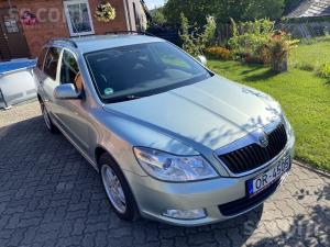 Blue Skoda Octavia 2010 in Valmiera, with an engine capacity of 1.60 L and mileage of 235 thousand km for 4700 €, photo 7 on AUTOMOTO.COM.LV