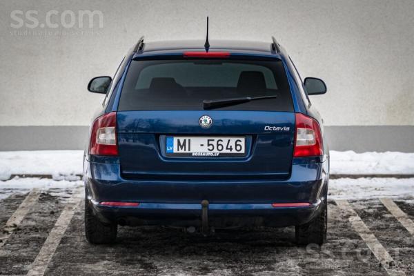 Blue Skoda Octavia 2011 in Riga, with an engine capacity of 1.60 L and mileage of 0 thousand km for 3450 €, photo 5 on AUTOMOTO.COM.LV