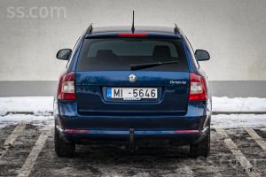 Blue Skoda Octavia 2011 in Riga, with an engine capacity of 1.60 L and mileage of 0 thousand km for 3450 €, photo 5 on AUTOMOTO.COM.LV