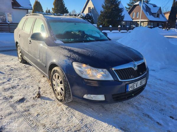 Zils Skoda Octavia 2011 Mažeikiai, ar dzinēja tilpumu 1.60 L un nobraukumu 372 tūkst. km par 1850 €, foto 3 vietnē AUTOMOTO.COM.LV