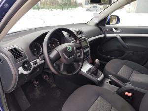 Zils Skoda Octavia 2011 Kauņa, ar dzinēja tilpumu 1.60 L un nobraukumu 277 tūkst. km par 3250 €, foto 12 vietnē AUTOMOTO.COM.LV
