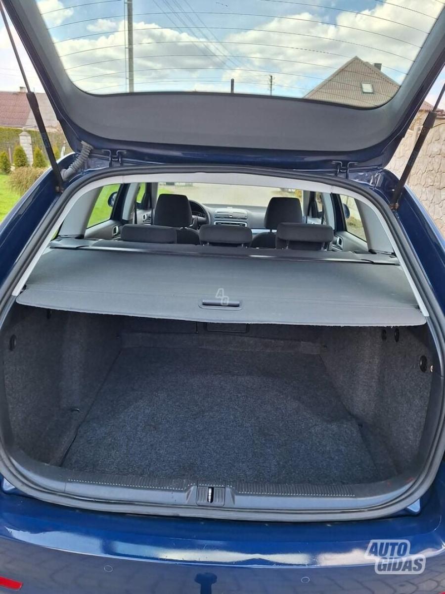 Blue Skoda Octavia 2011 in Kelme, with an engine capacity of 2.00 L and mileage of 246 thousand km for 3150 €, photo 18 on AUTOMOTO.COM.LV