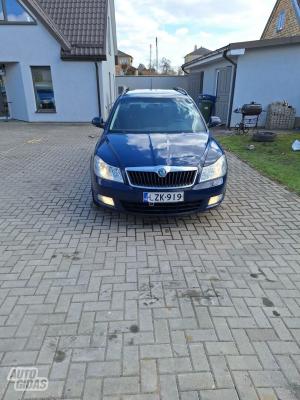 Blue Skoda Octavia 2011 in Kelme, with an engine capacity of 2.00 L and mileage of 246 thousand km for 3150 €, photo 20 on AUTOMOTO.COM.LV