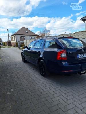 Blue Skoda Octavia 2011 in Kelme, with an engine capacity of 2.00 L and mileage of 246 thousand km for 3150 €, photo 24 on AUTOMOTO.COM.LV