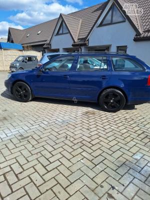 Blue Skoda Octavia 2011 in Kelme, with an engine capacity of 2.00 L and mileage of 246 thousand km for 3150 €, photo 27 on AUTOMOTO.COM.LV