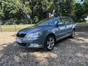 Zils Skoda Octavia 2011 Cēsis, ar dzinēja tilpumu 1.60 L un nobraukumu 0 tūkst. km par 6900 €, foto  vietnē AUTOMOTO.COM.LV