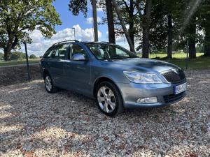 Zils Skoda Octavia 2011 Cēsis, ar dzinēja tilpumu 1.60 L un nobraukumu 0 tūkst. km par 6900 €, foto 3 vietnē AUTOMOTO.COM.LV