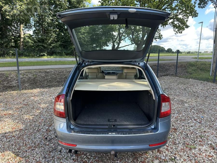 Zils Skoda Octavia 2011 Cēsis, ar dzinēja tilpumu 1.60 L un nobraukumu 0 tūkst. km par 6900 €, foto 19 vietnē AUTOMOTO.COM.LV