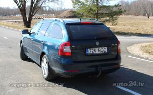 Blue Skoda Octavia 2012 in Rapla, with an engine capacity of 1.60 L and mileage of 199 thousand km for 2990 €, photo 4 on AUTOMOTO.COM.LV