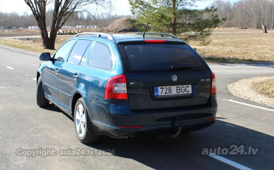 Blue Skoda Octavia 2012 in Rapla, with an engine capacity of 1.60 L and mileage of 199 thousand km for 2990 €, photo 4 on AUTOMOTO.COM.LV