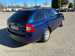 Zils Skoda Octavia 2012 Pērnava, ar dzinēja tilpumu 1.20 L un nobraukumu 137 tūkst. km par 2490 €, foto 4 vietnē AUTOMOTO.COM.LV