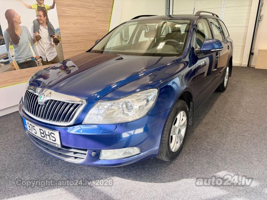 Синий Шкода Октавия 2012 в Раквере, объемом двигателя 2.00 л и пробегом 339 тыс. км за 1600 €, фото 1 на AUTOMOTO.COM.LV