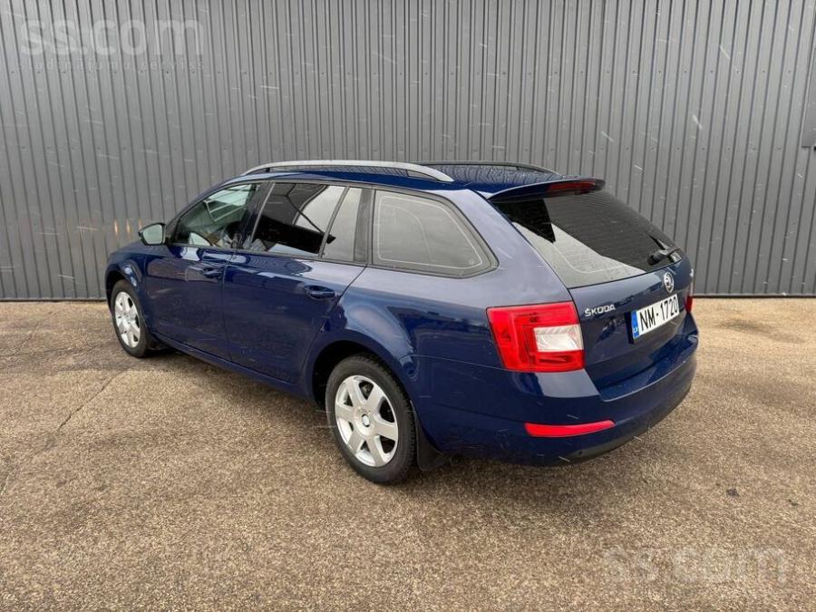 Blue Skoda Octavia 2013 in Riga, with an engine capacity of 2.00 L and mileage of 249 thousand km for 5300 €, photo 2 on AUTOMOTO.COM.LV