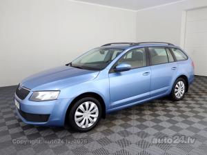 Zils Skoda Octavia 2013 Tallina, ar dzinēja tilpumu 2.00 L un nobraukumu 399 tūkst. km par 3399 €, foto 2 vietnē AUTOMOTO.COM.LV